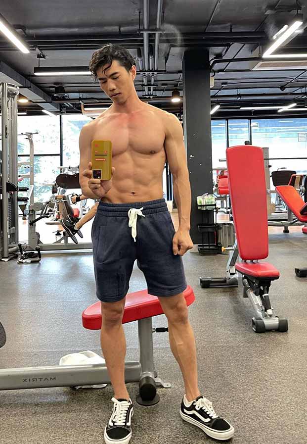 แท่น ภัทรพล เปิดวาร์ป หนุ่มสายเพาะกาย กล้ามใหญ่ เซ็กซี่ เร้าใจ