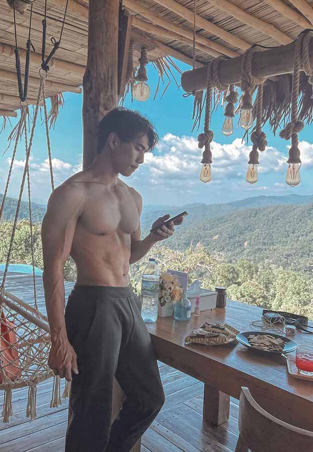 แท่น ภัทรพล เปิดวาร์ป หนุ่มสายเพาะกาย กล้ามใหญ่ เซ็กซี่ เร้าใจ